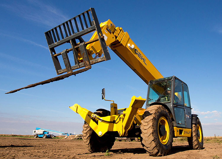 Material Handling | Komatsu Company-owned Dealer | Equipment, coverage ...